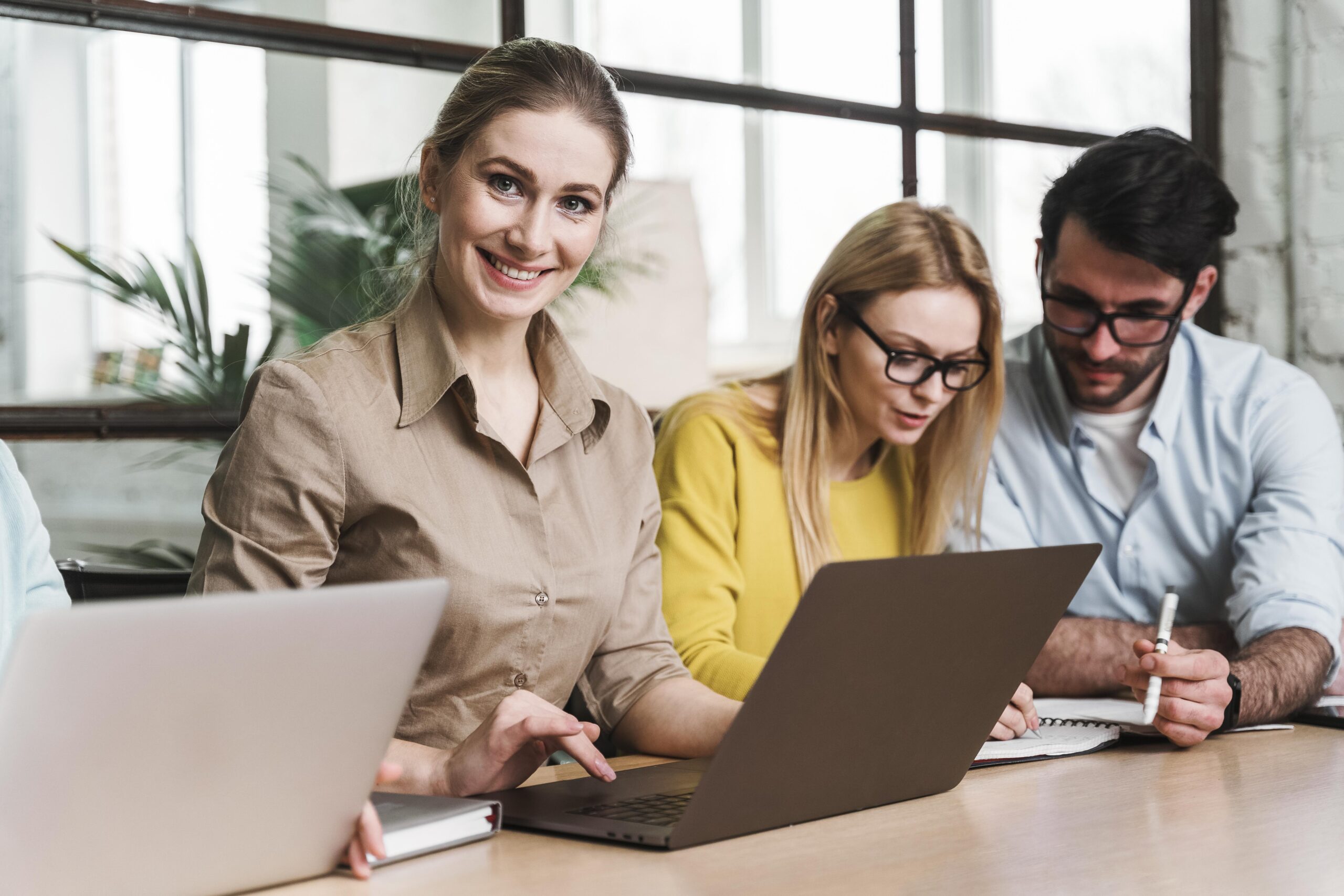 5 TIPS FOR CREATING BEAUTIFUL MOMENTS AT WORK - Ricardo Ortizcazarin